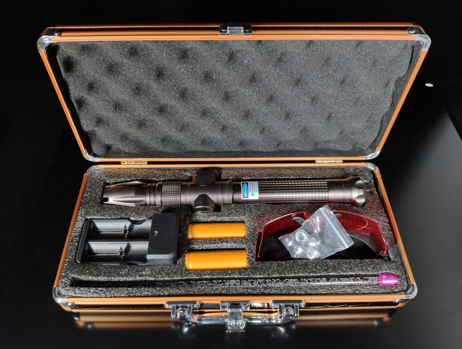 3000mW High Power Laser Pointer - Lightsaber Laser Pointer- 1 Laser ...